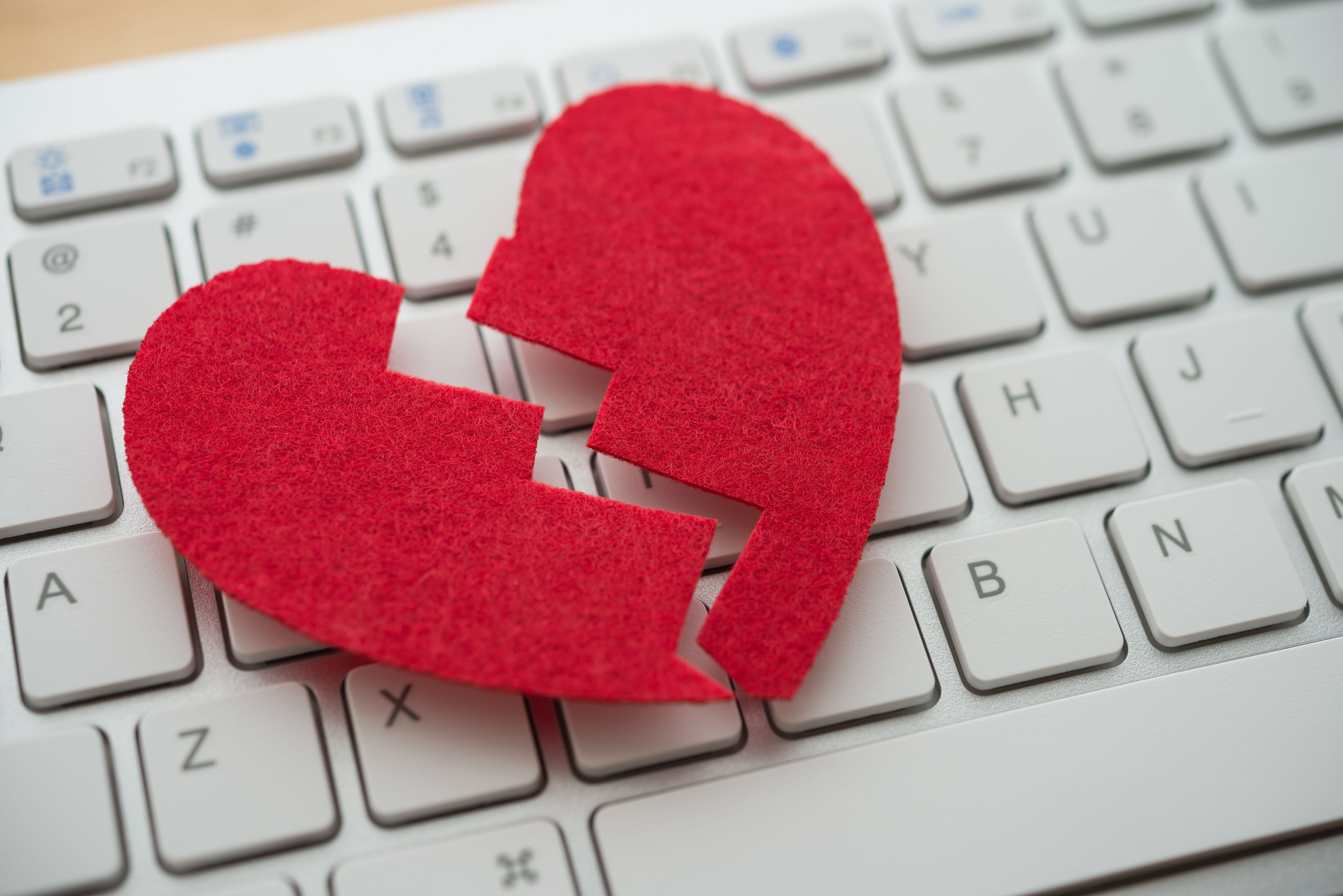 Romance fraud costs UK victims £102 million as cases rise sharply ...